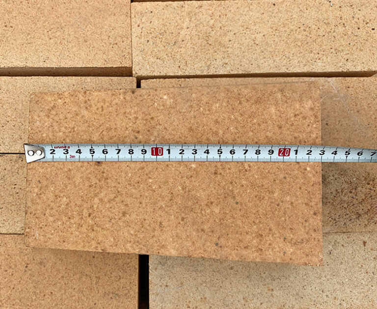 What Are The Common Types And Sizes Of Refractory Bricks? - Kerui ...