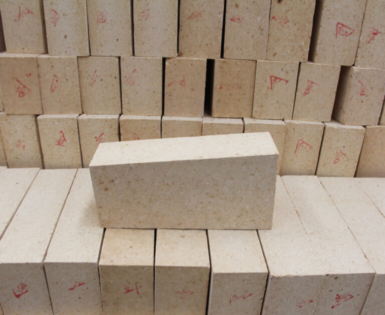 What Are The Common Types And Sizes Of Refractory Bricks? - Kerui ...